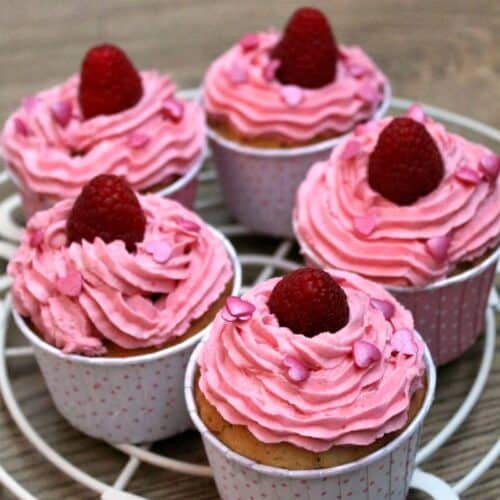 Vanilla Cupcakes with Raspberry Buttercream - BakingQueen74