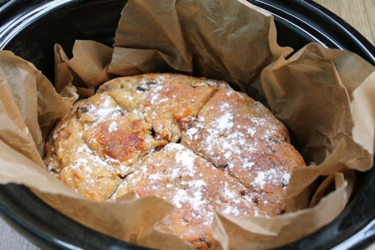 Slow Cooker Fruit Soda Bread Recipe - BakingQueen74