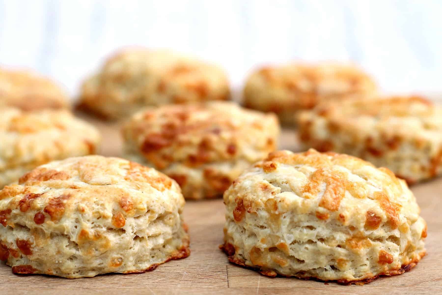 Easy Cheese Scones - BakingQueen74