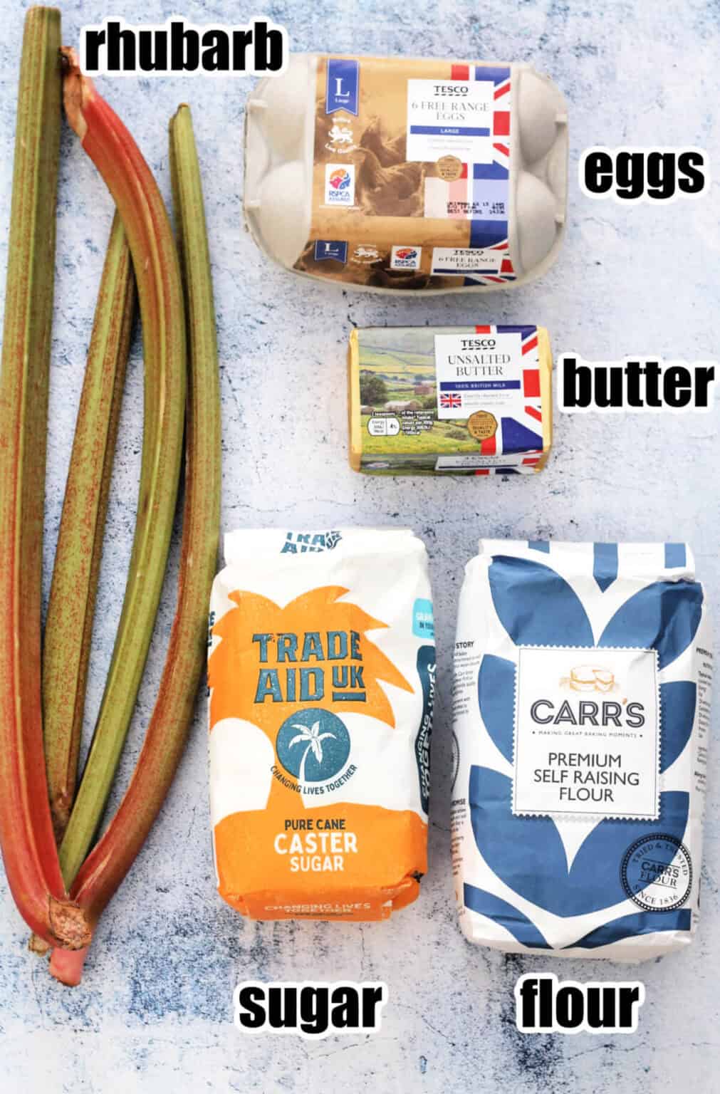 Rhubarb Traybake - BakingQueen74