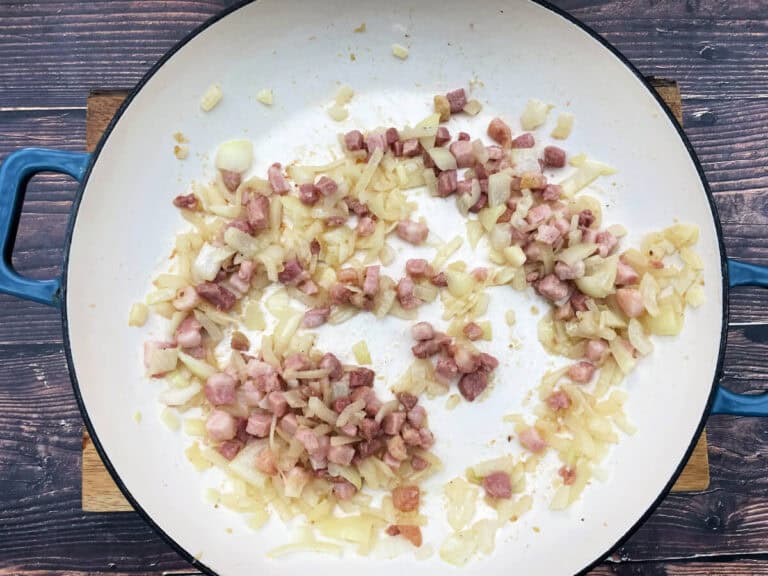 Slow Cooker Turkey Mince Stew - BakingQueen74